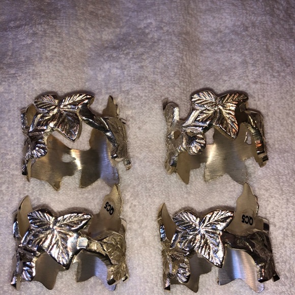 Pottery Barn | Dining | Pottery Barn Leaf Leaves Napkin Rings Set Of 4 ...